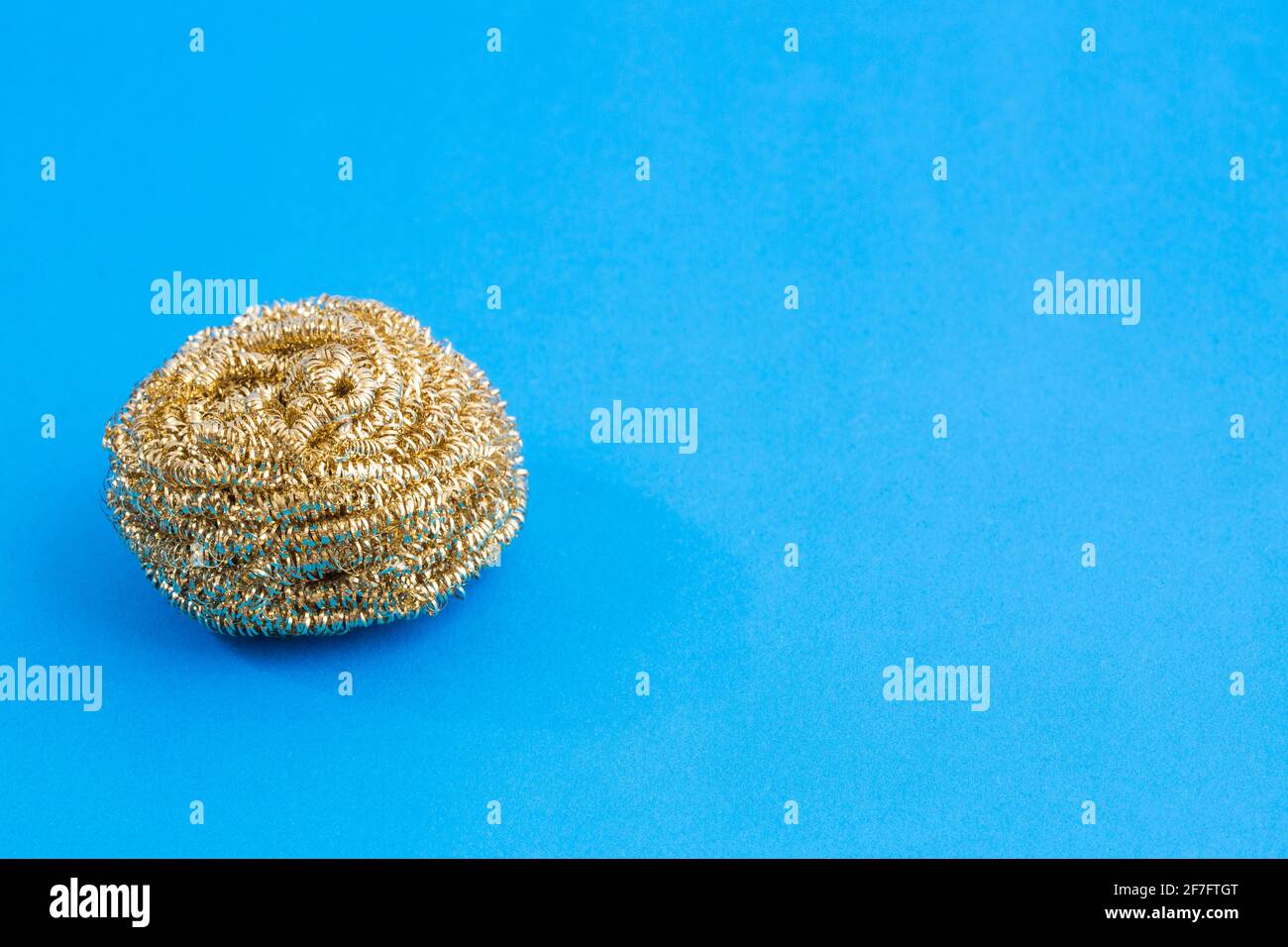Iron scrubber hi-res stock photography and images - Alamy