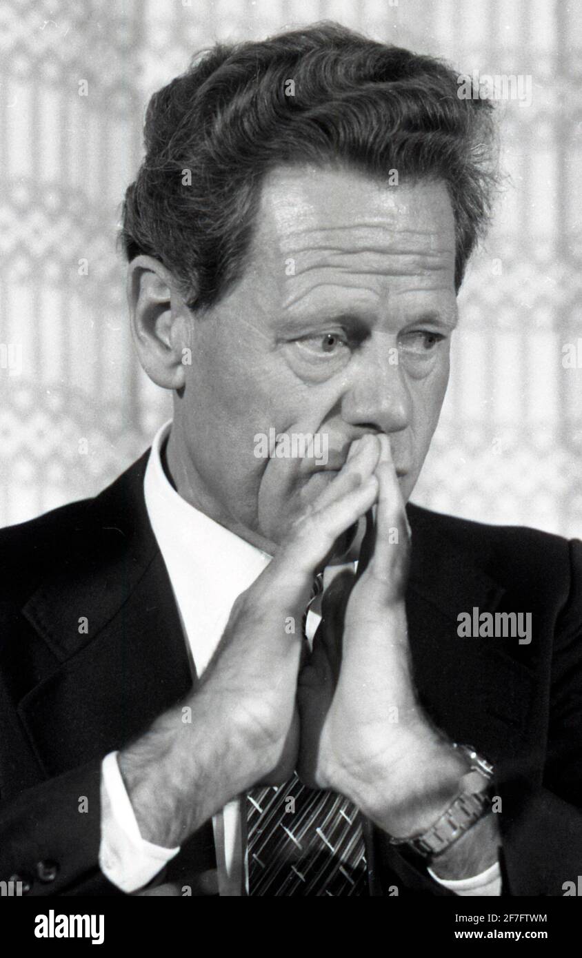 Apr. 04, 1976 - Swiss theologian Hans Kung presented his latest book ...