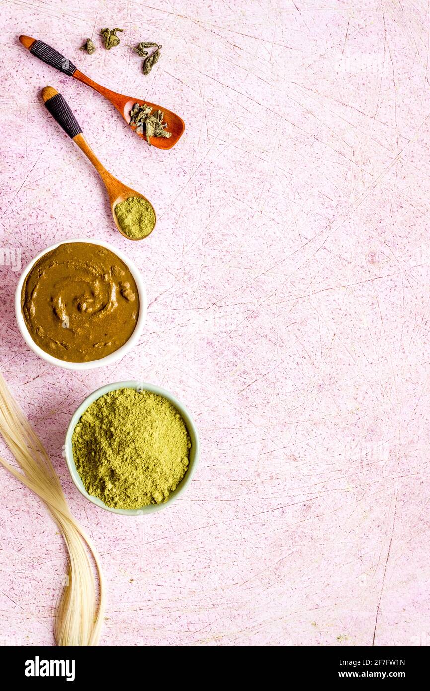 Henna powder and henna paste for herbal natural hair dye Stock Photo ...
