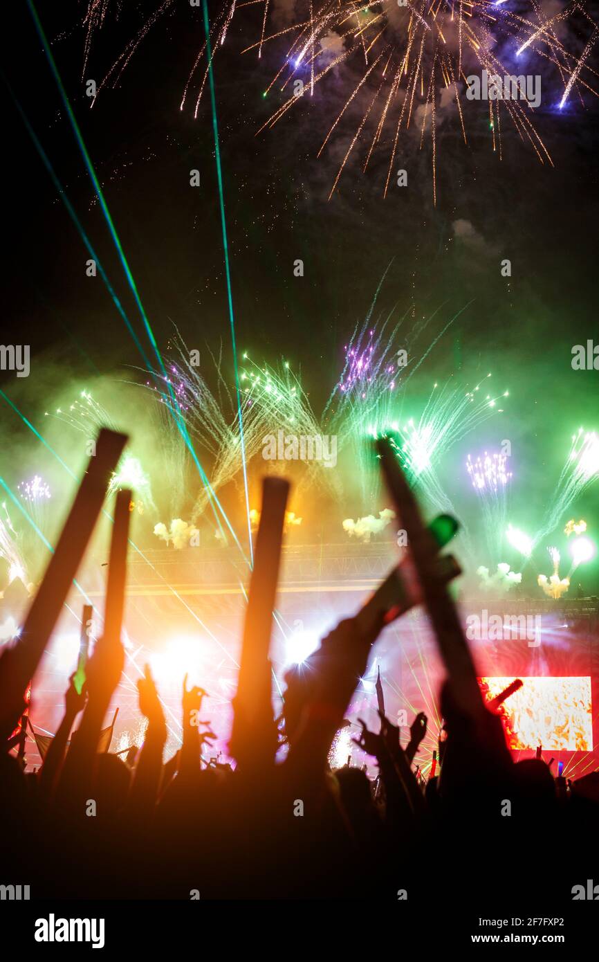 Rock festival crowd fireworks hi-res stock photography and images - Alamy