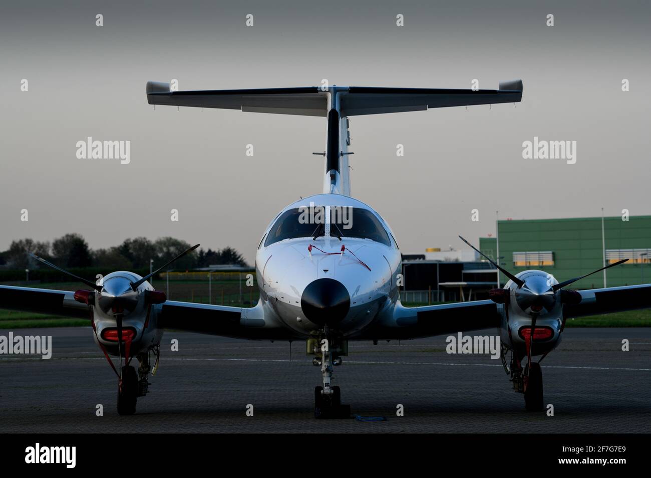 Raf Northolt Night Shoot Stock Photo - Alamy