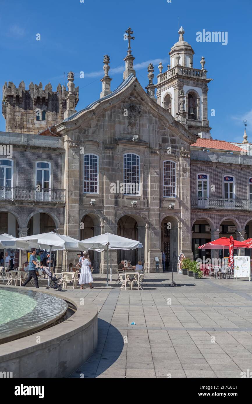 Braga / Portugal 09 12 2020: View at a street with classic buildings on ...