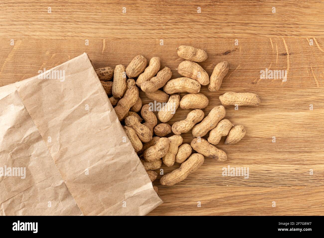 Whole paper hi-res stock photography and images - Alamy