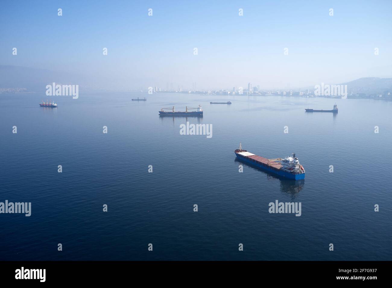 Empty container cargo hi-res stock photography and images - Alamy