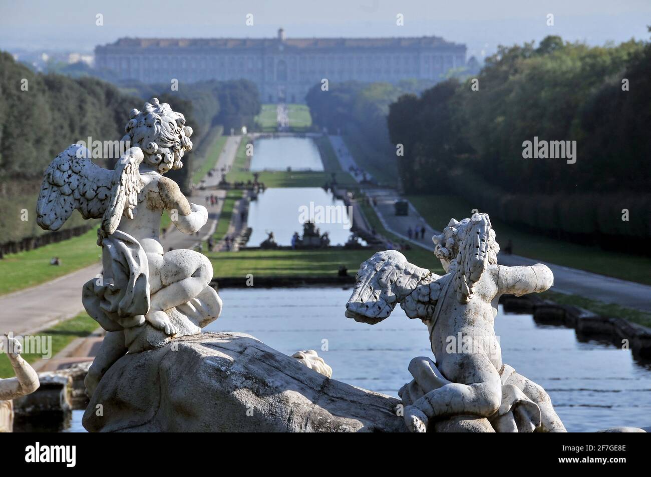 Adonis statue hi-res stock photography and images - Alamy