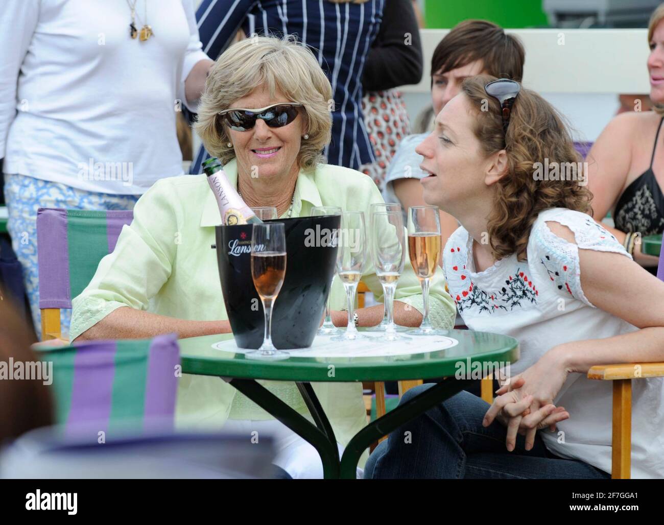 Wimbledon 2009 hi-res stock photography and images - Alamy