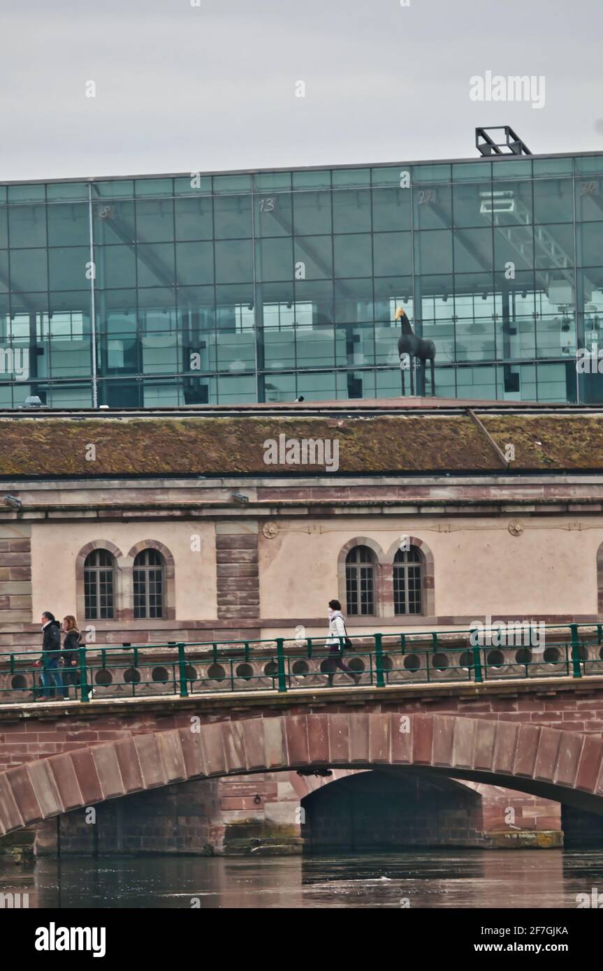 Street art, arts in our local environment Stock Photo - Alamy