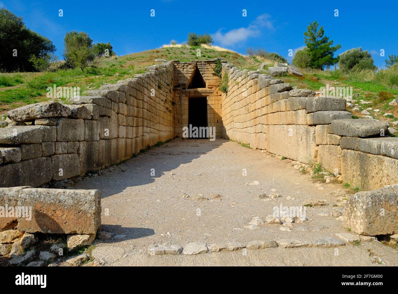 famous place of Greek mythology, Mycenae, Treasure of Atreus, also ...