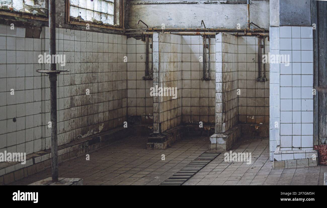 Miners showers hi-res stock photography and images - Alamy