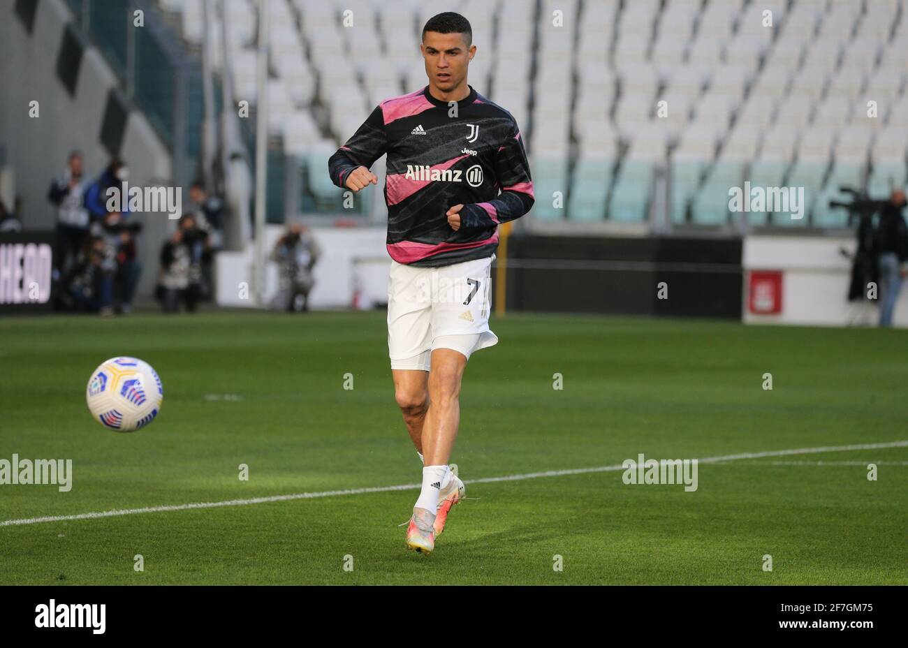 Naples, Piemonte, Italy. 7th Apr, 2021. During the Italian Serie A ...
