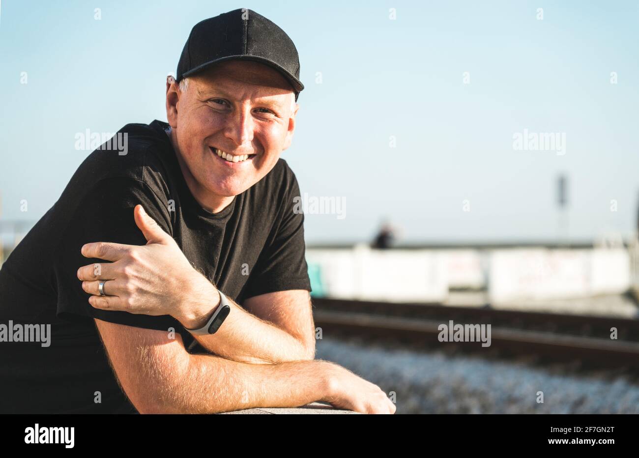 Handsome man 40s hi-res stock photography and images - Alamy