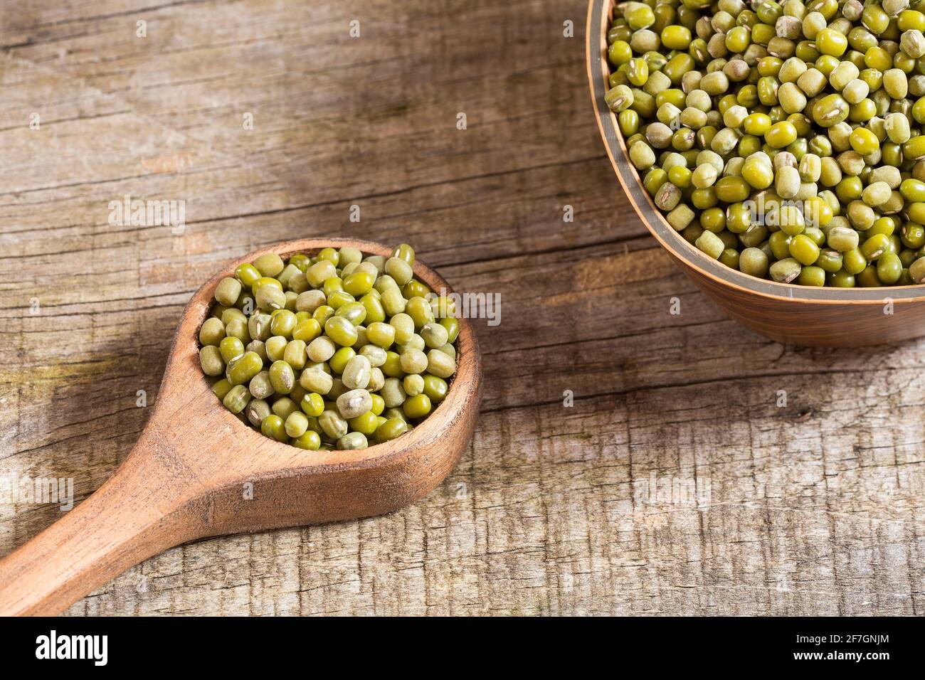 Bean Mung variety of beans in green color - Vigna radiata Stock Photo ...