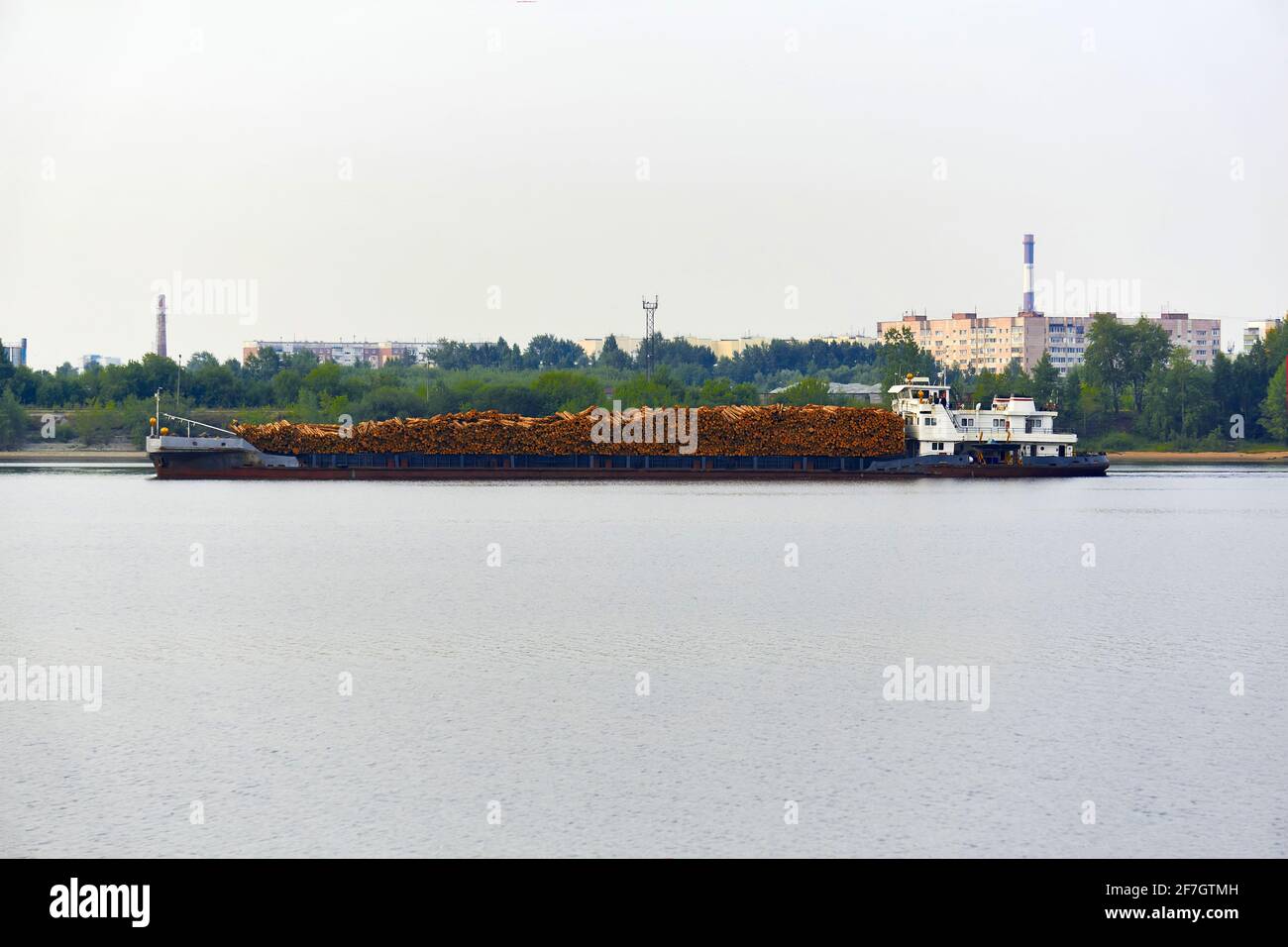 Timber carrier hi-res stock photography and images - Alamy