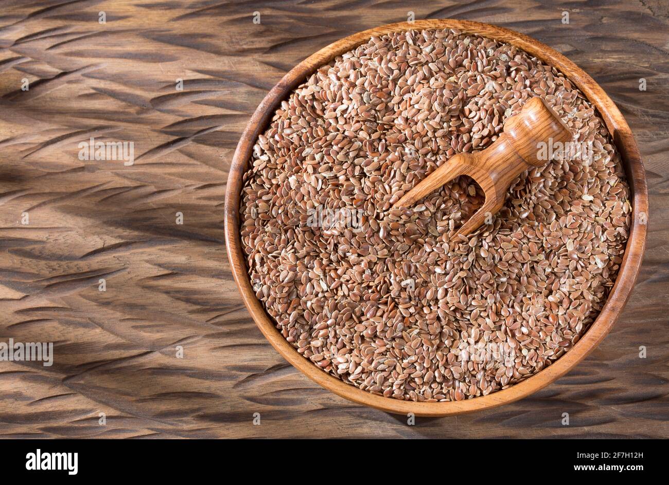 Linseed organic seeds - Linum usitatissimum Stock Photo - Alamy