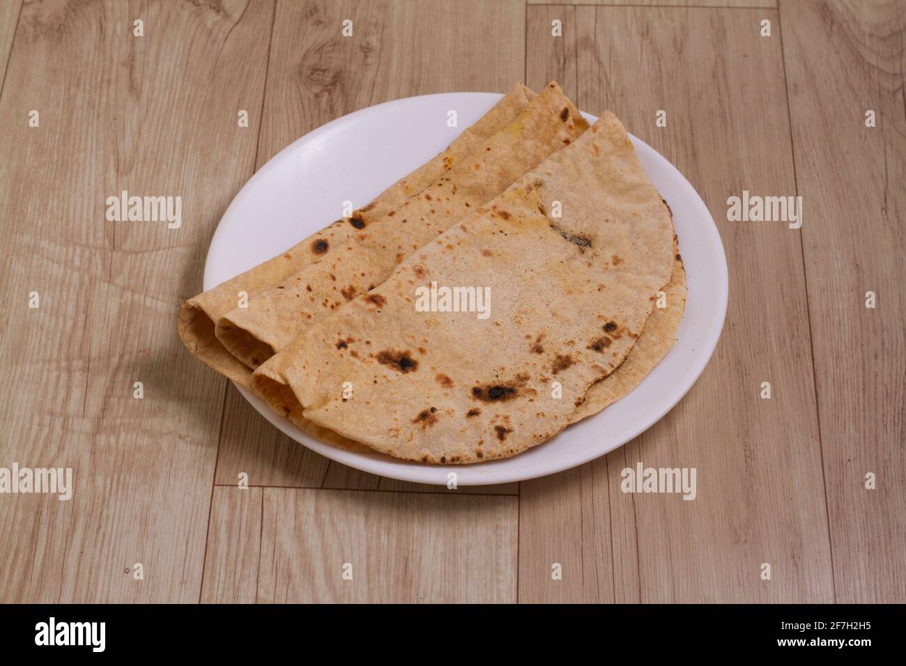Indian Traditional Cuisine Chapati, Roti, Fulka, Indian Bread ...