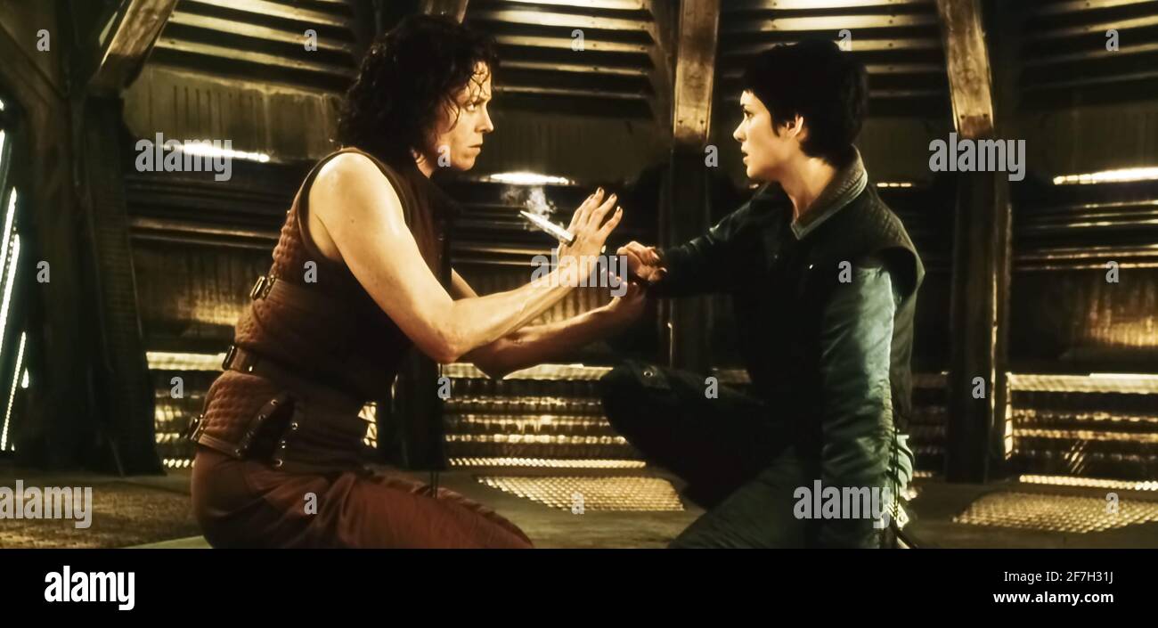 USA. Sigourney Weaver and Winona Ryder in a scene from the (C)Twentieth ...