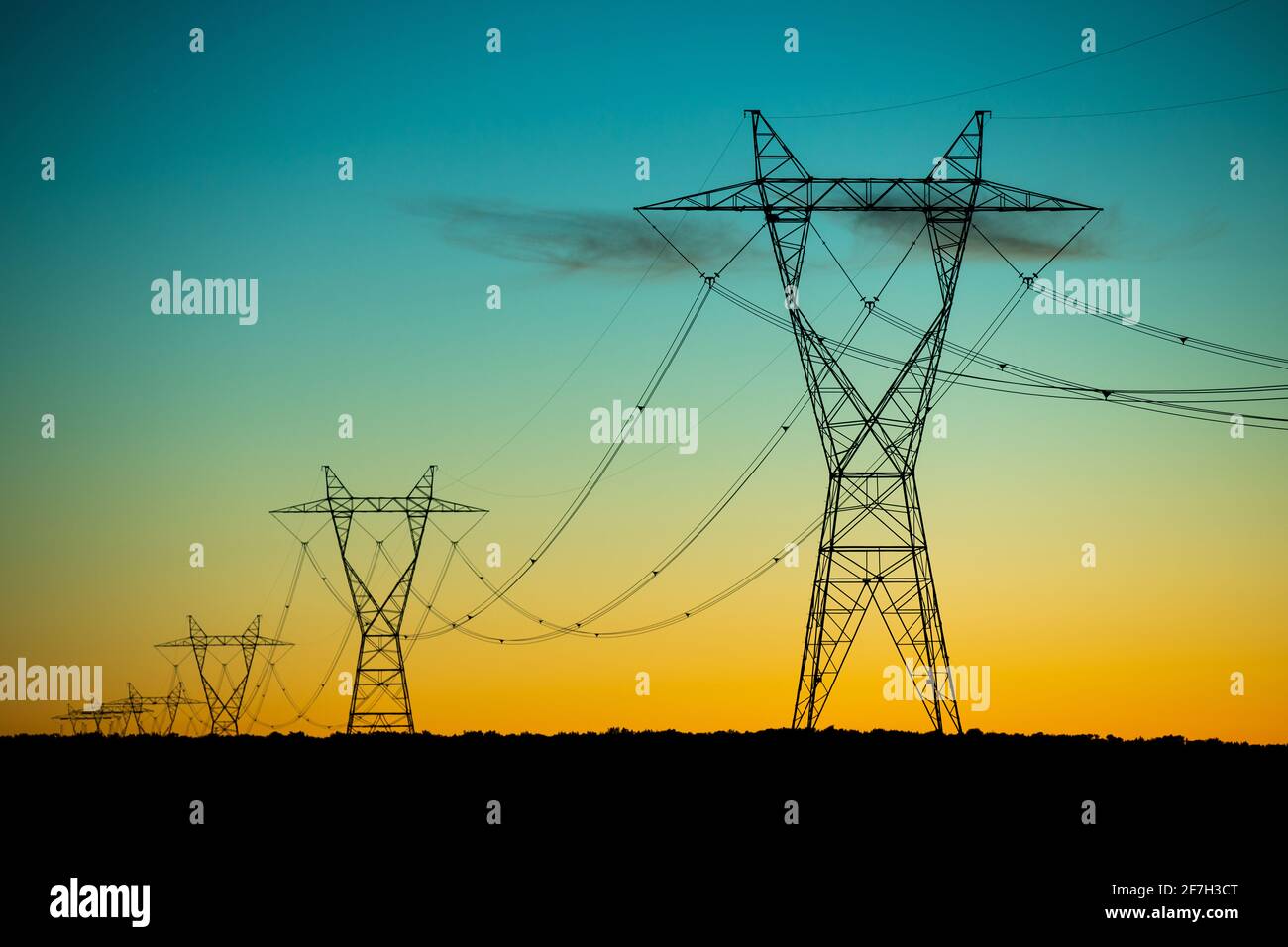 night is falling on these power lines Stock Photo - Alamy