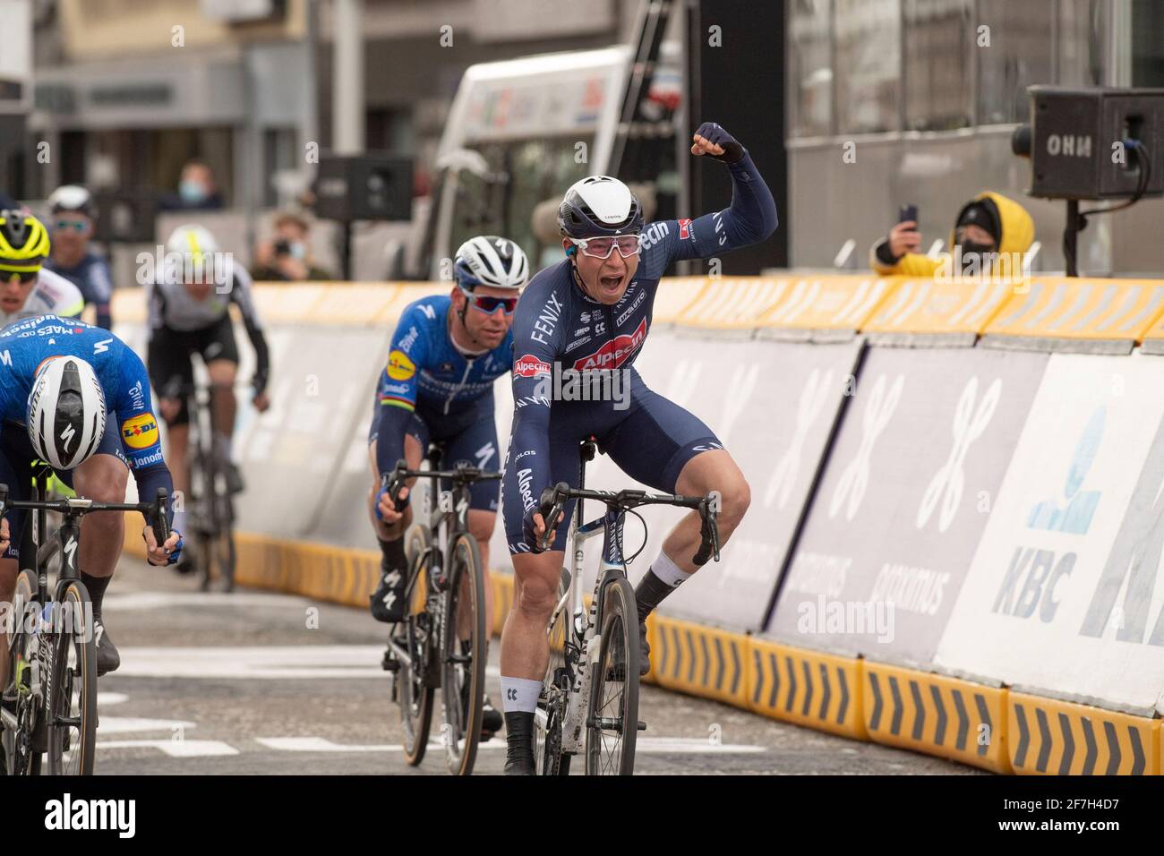 Jasper philipsen belgium alpecin deceuninck hi-res stock photography ...