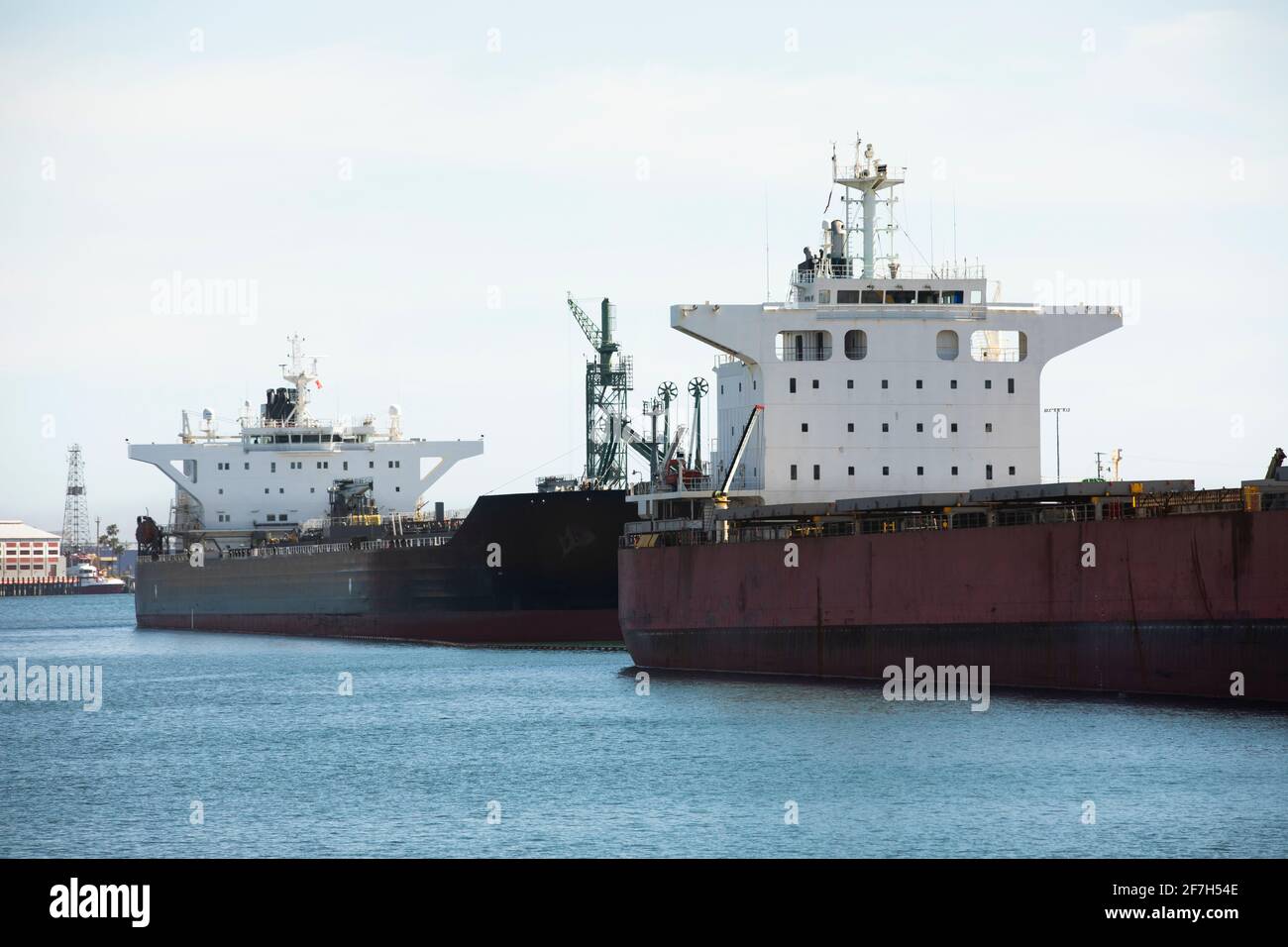 Bottleneck for ships hi-res stock photography and images - Alamy