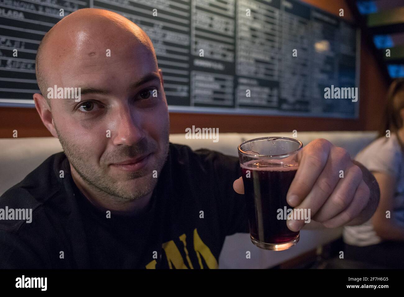 Drunk men in bar hi-res stock photography and images - Alamy