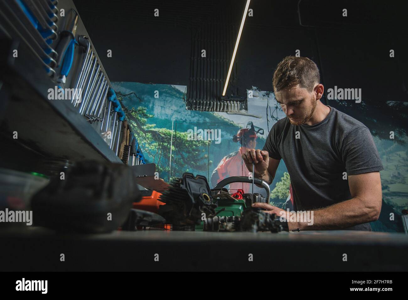 Untighten hi-res stock photography and images - Alamy