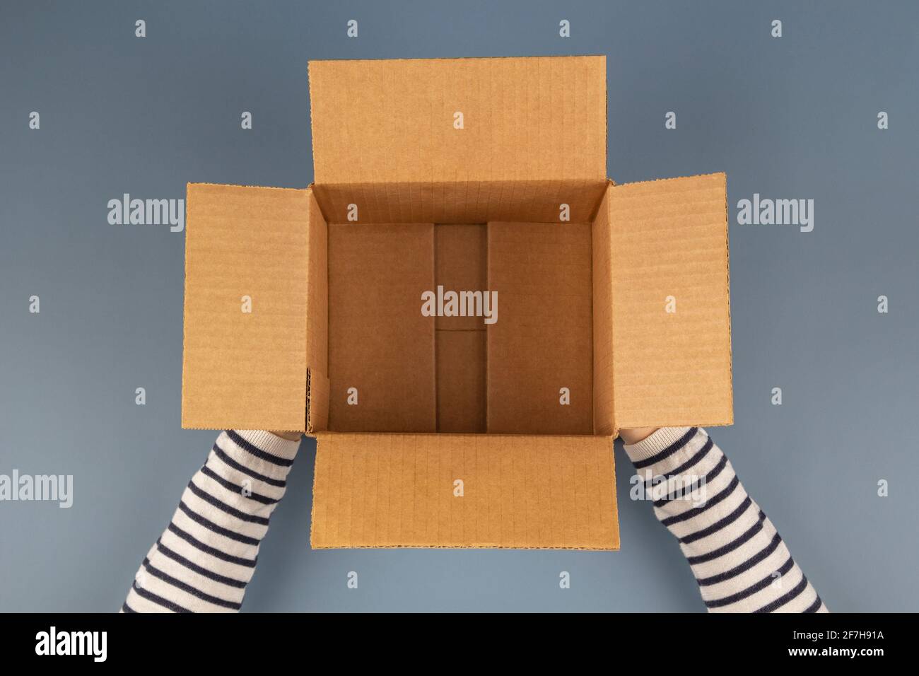 Empty cardbox hi-res stock photography and images - Alamy
