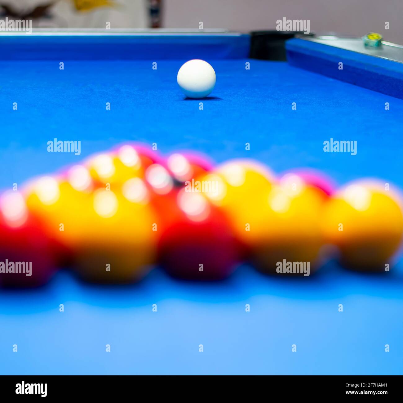Pool table ball set up hi-res stock photography and images - Alamy