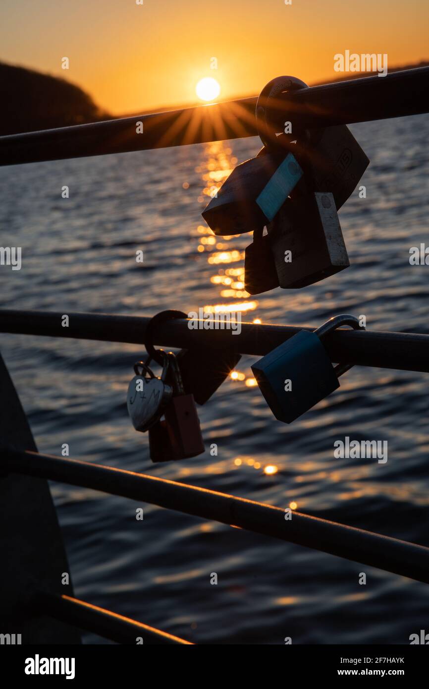 Nah symbol hi-res stock photography and images - Alamy