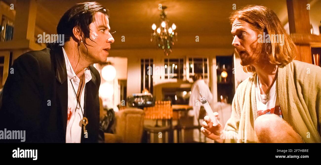 USA. John Travolta and Eric Stoltz in a scene from the (C)Miramax film ...