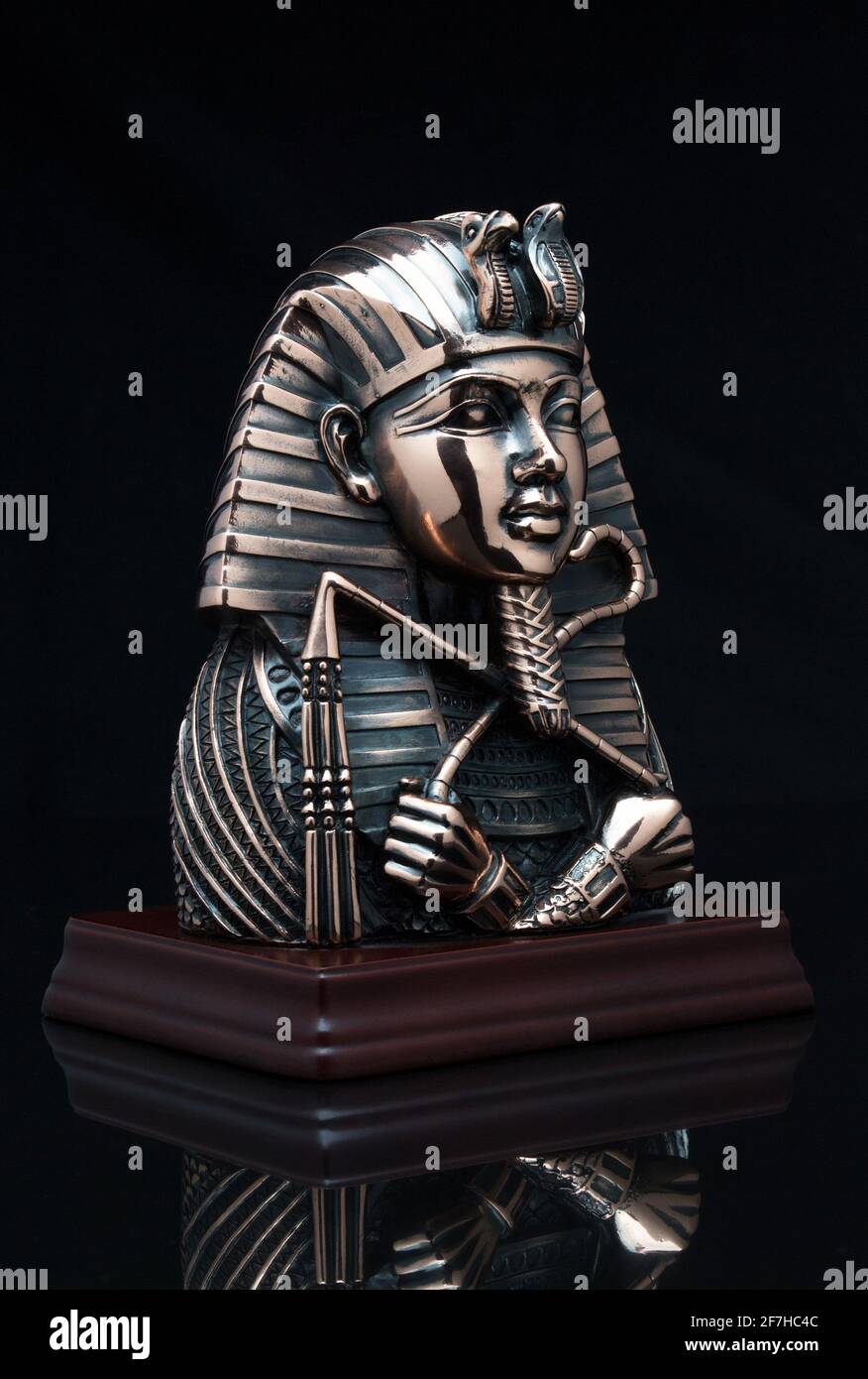 Pharaoh mask on the background Stock Photo - Alamy