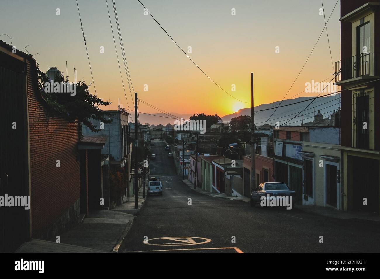 Colorful mexican streets hi-res stock photography and images - Alamy