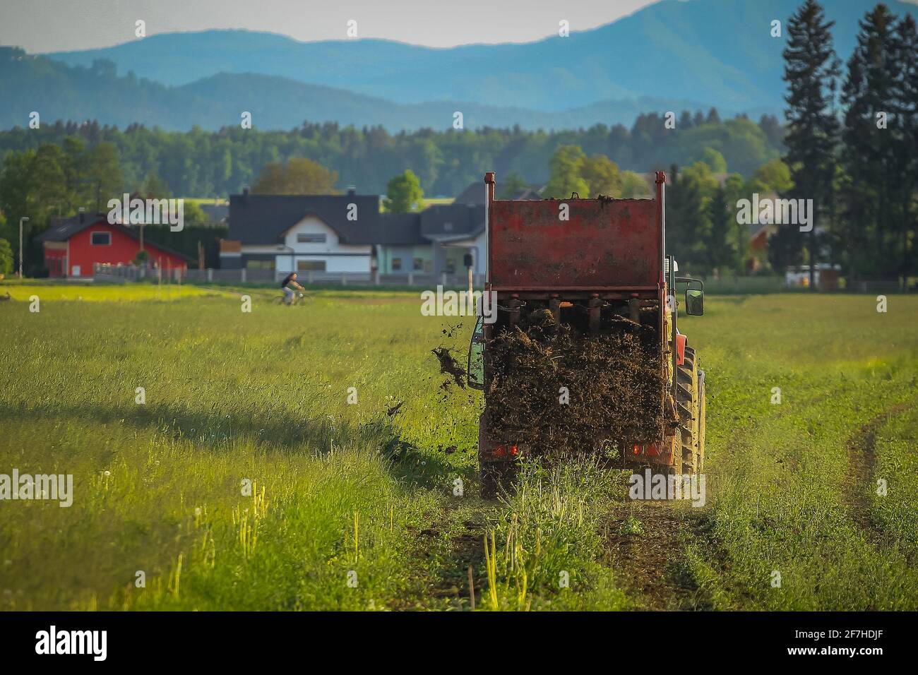 Compost spreader hi-res stock photography and images - Alamy