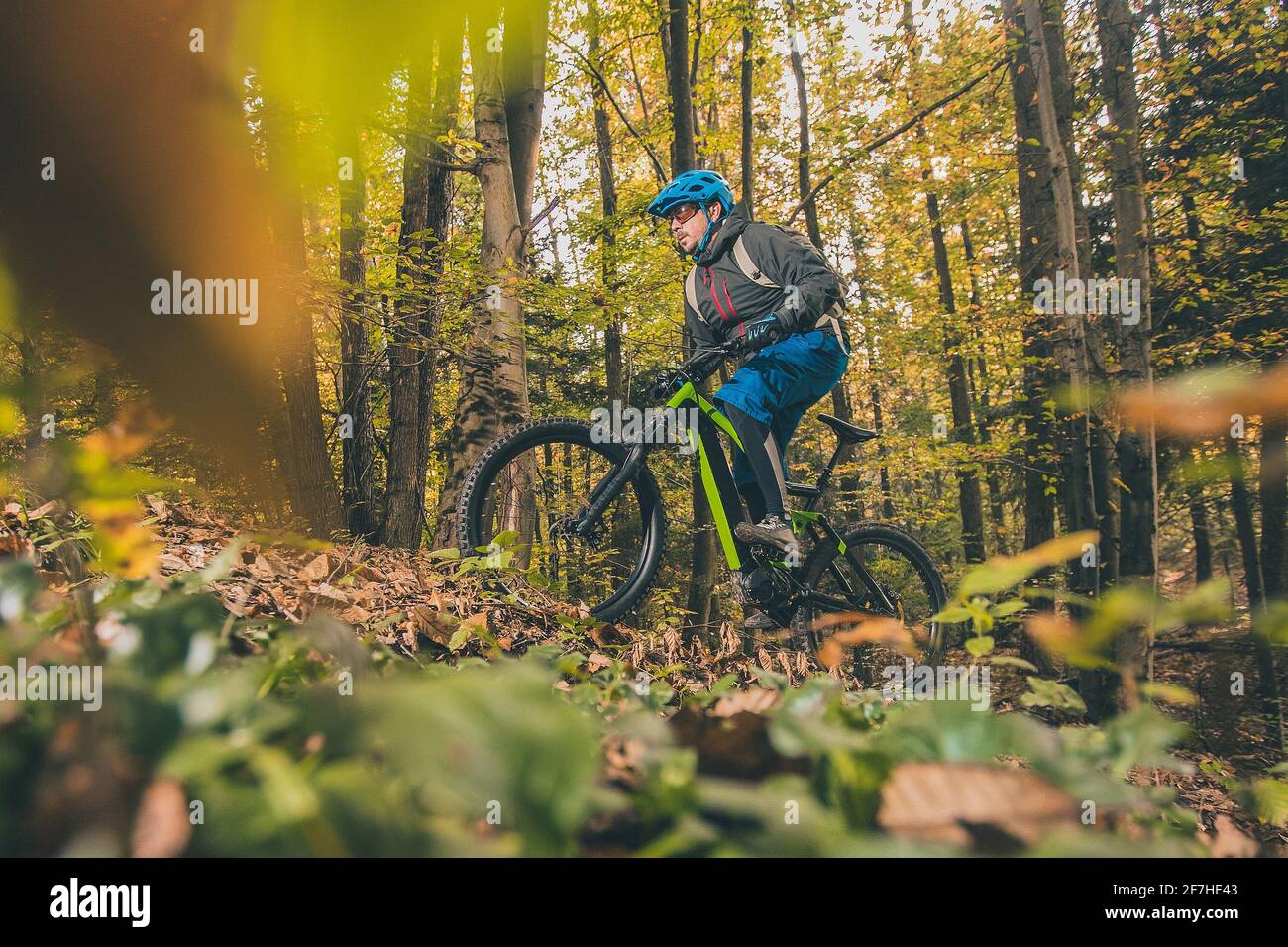 Mountain ebike hi-res stock photography and images - Alamy