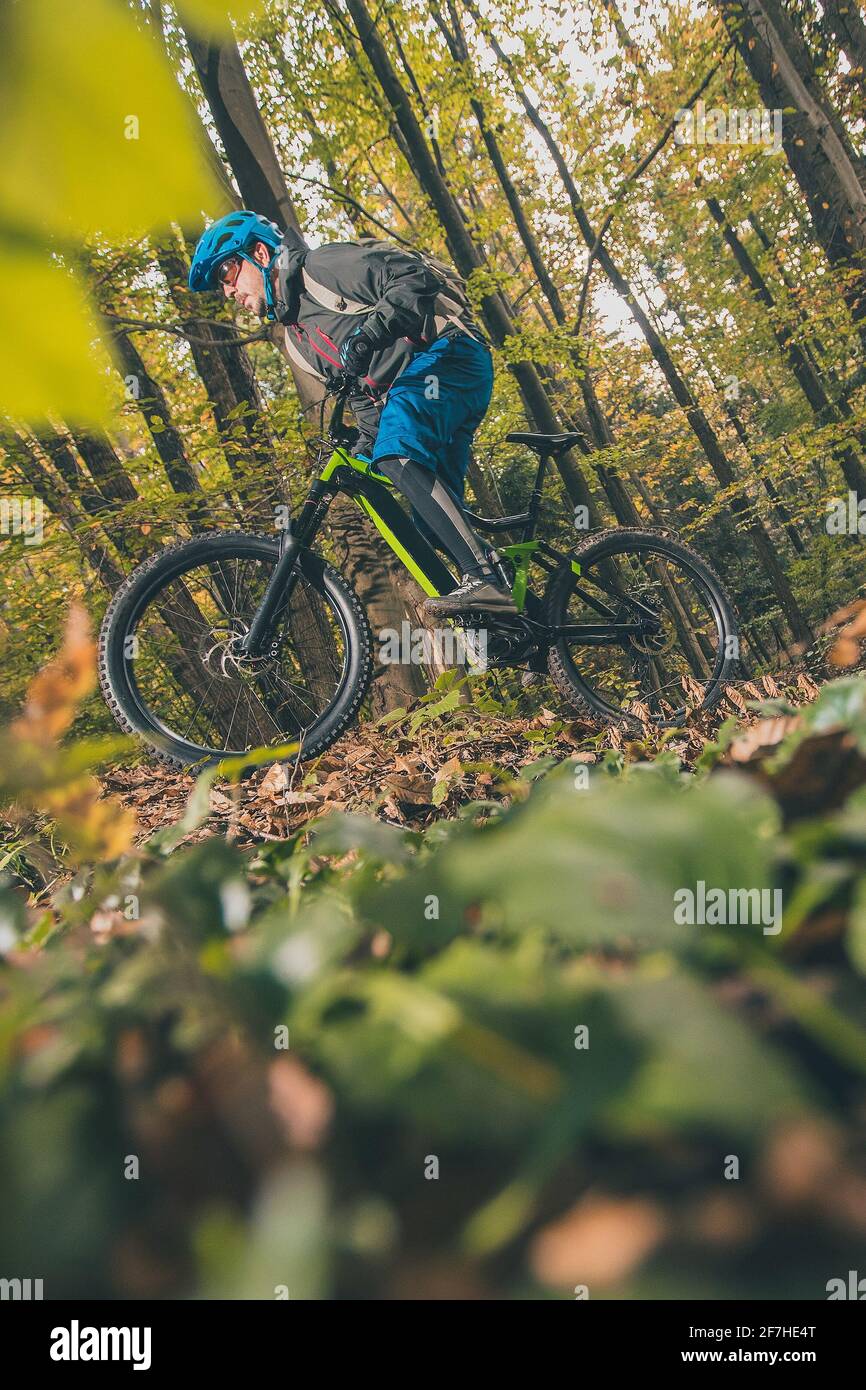 Electric mtb bike hi-res stock photography and images - Alamy