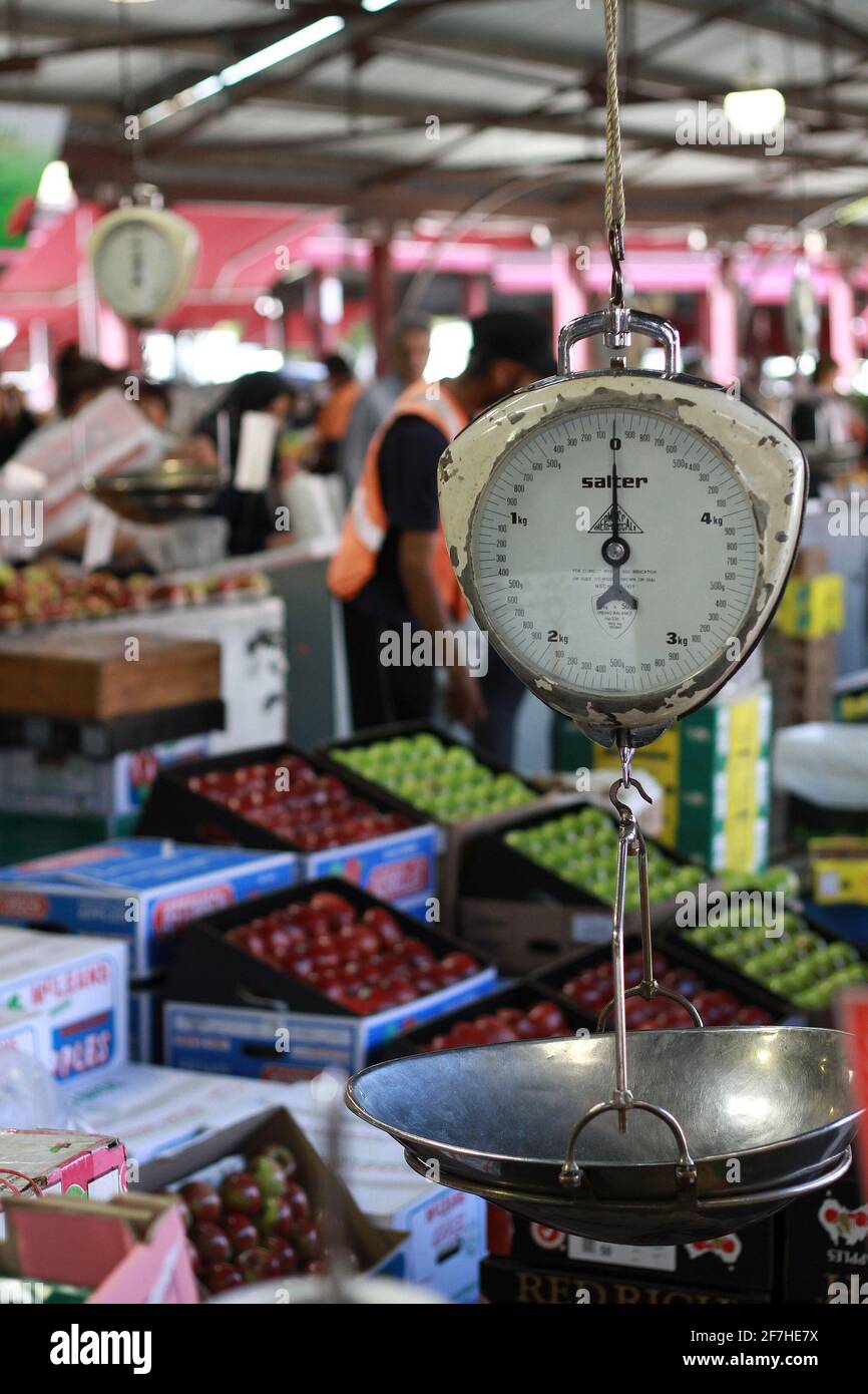 Old grocery store scales hi-res stock photography and images - Alamy