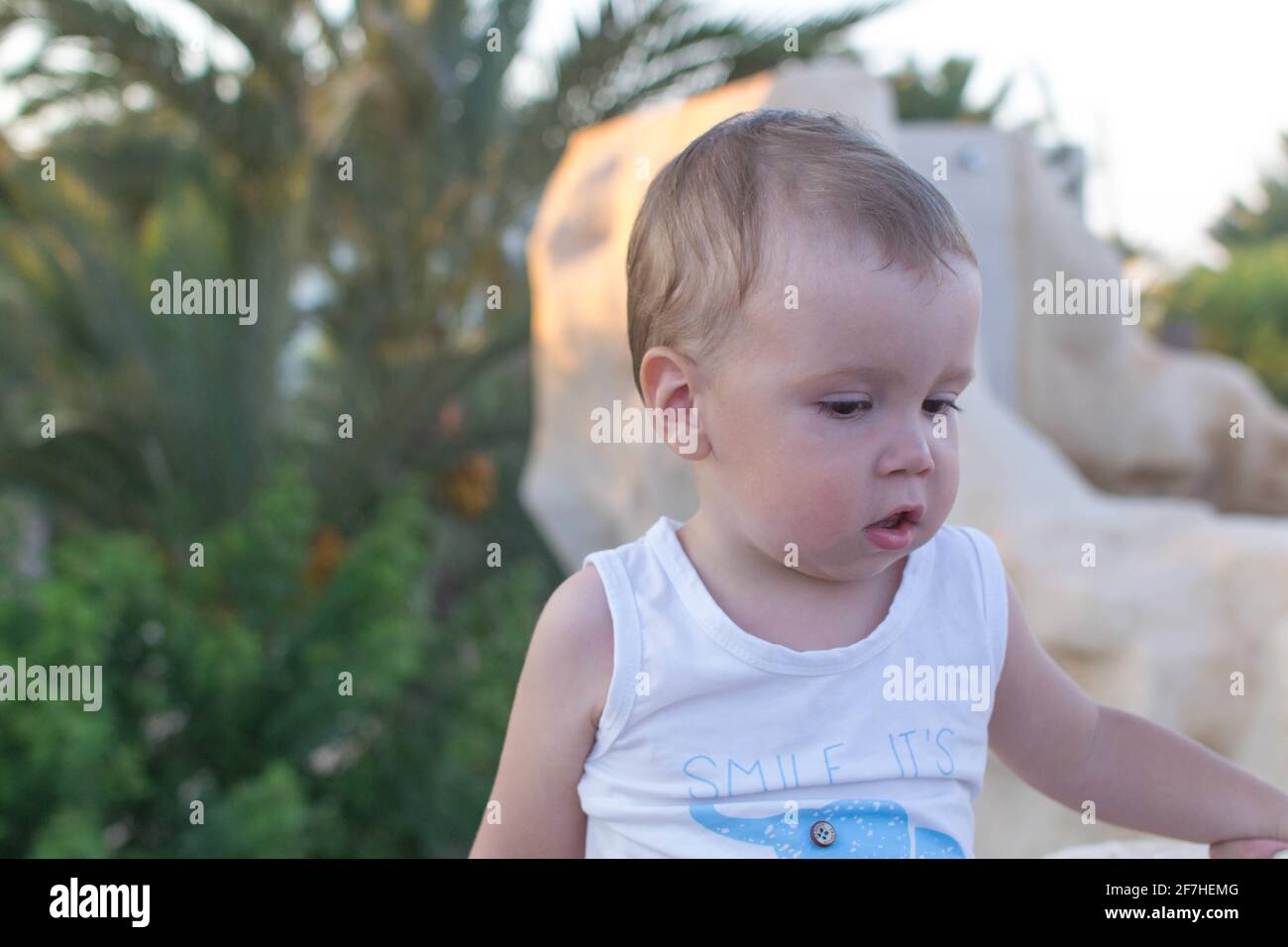 boy playing on the beach Stock Photo - Alamy