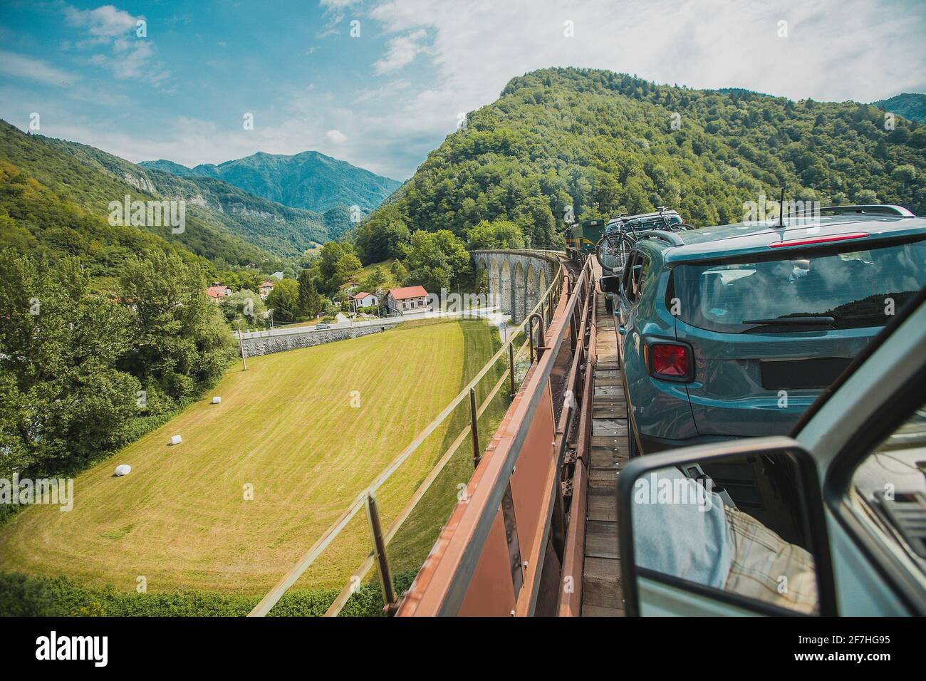 Car transport train hi-res stock photography and images - Alamy