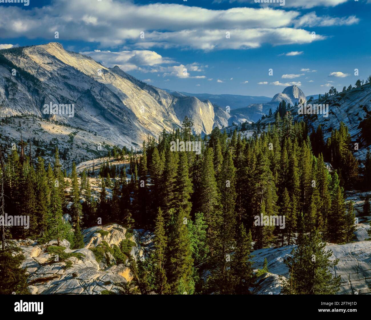 Clouds half dome hi-res stock photography and images - Alamy
