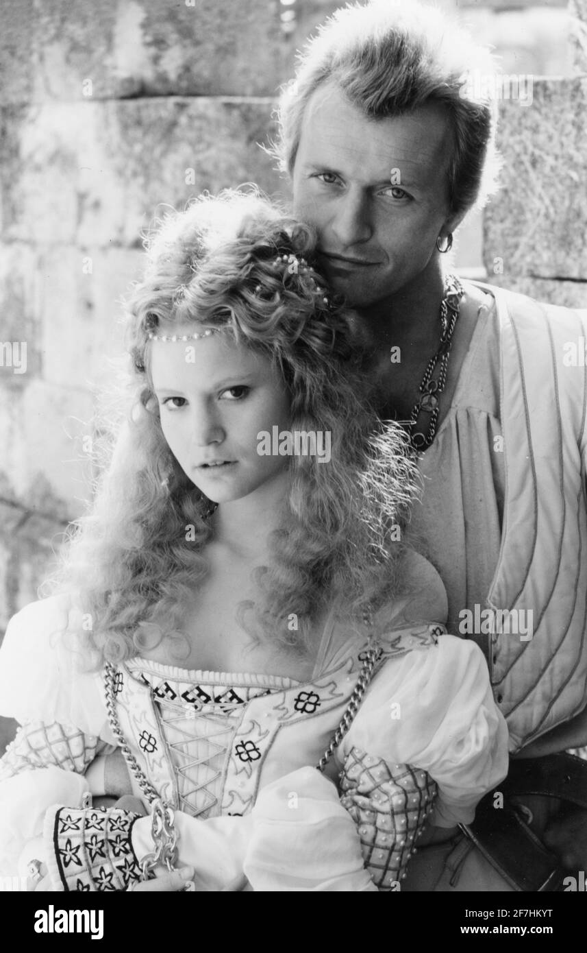 Los Angeles.CA.USA. Jennifer Jason Leigh and Rutger Hauer in (C) Orion ...