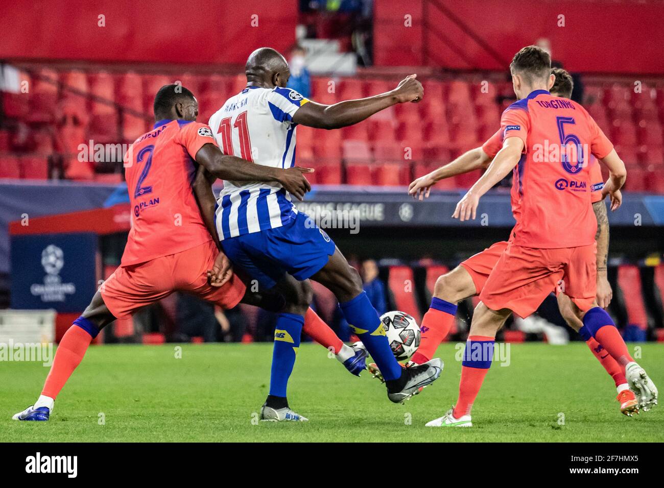 Chelsea champions league final porto hi-res stock photography and ...