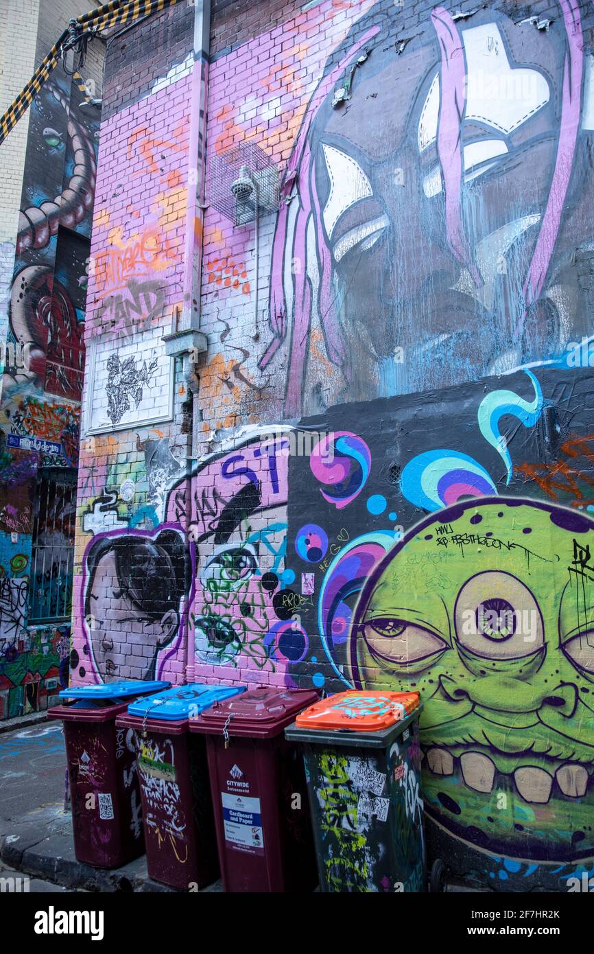 Hosier Lane Melbourne, street art in famous melbourne laneway, Victoria ...