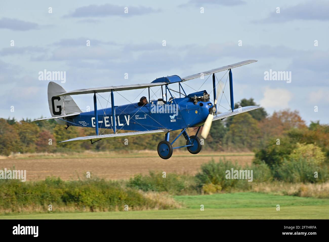 Vintage 1940s seaplane hi-res stock photography and images - Alamy