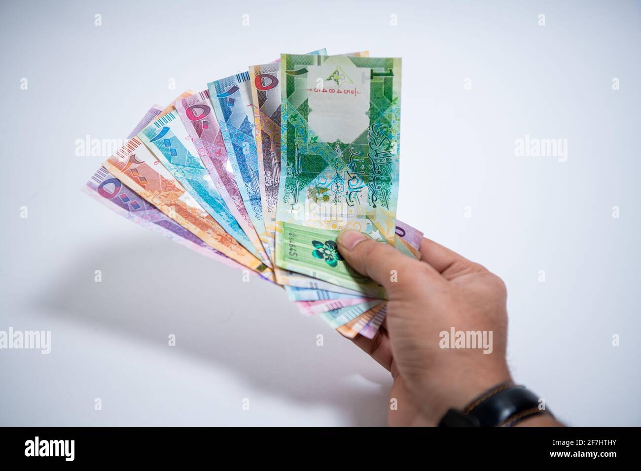 Qatar Currency Newley Launched Bank Notes. Qatari Riyal ,Notes ...