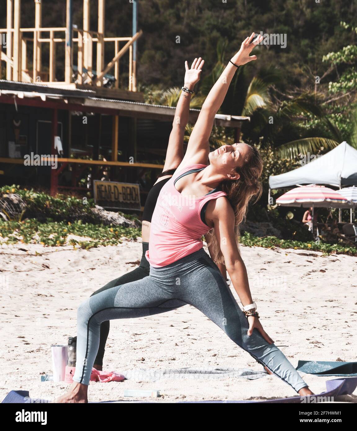 Yoga on the beach Stock Photo - Alamy