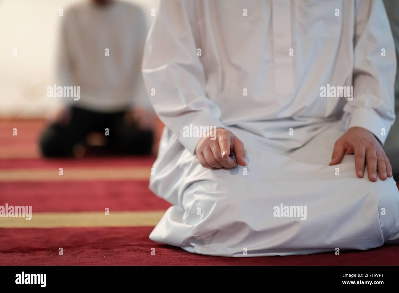 muslim prayer inside the mosque Stock Photo - Alamy