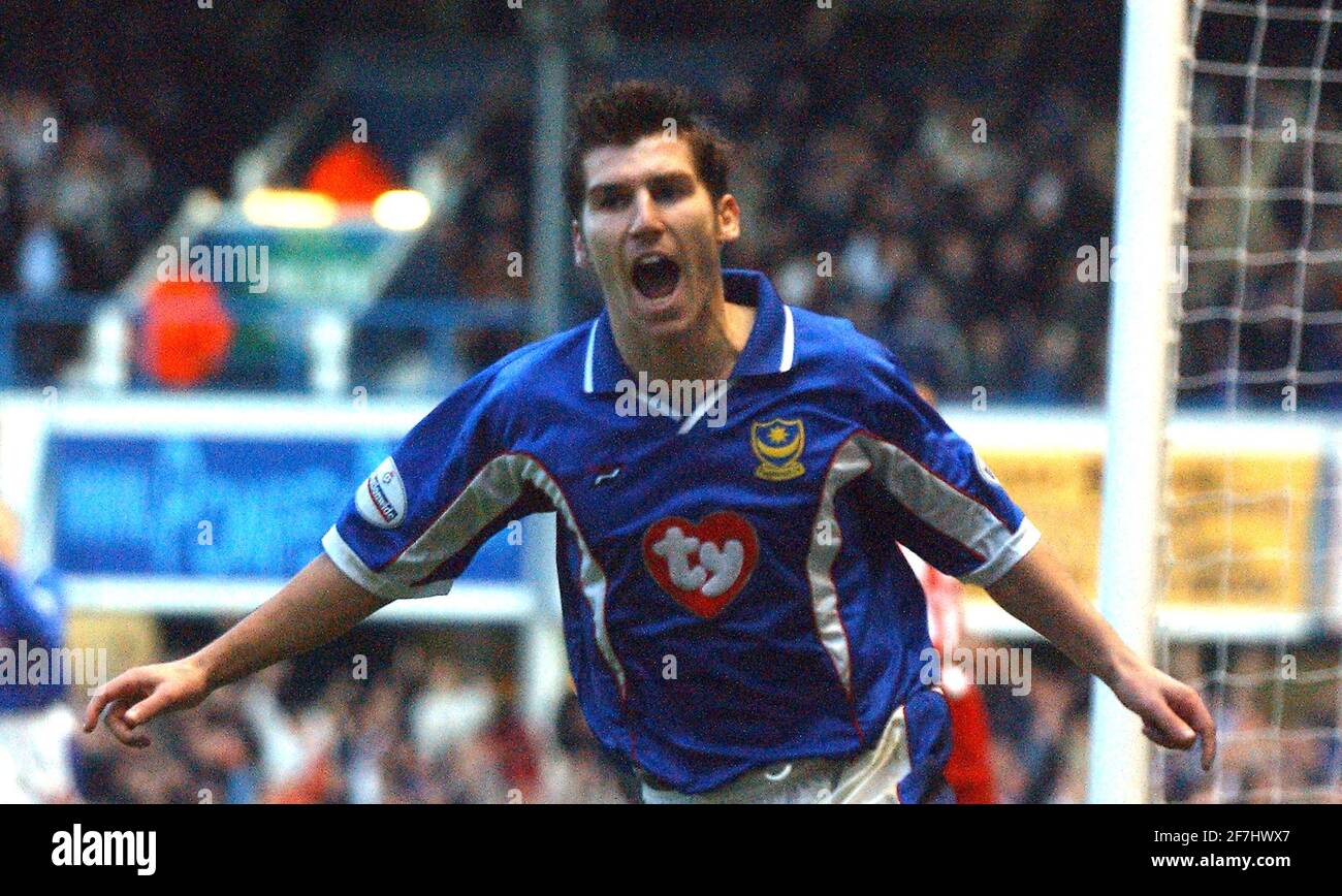 Mark burchill hi-res stock photography and images - Alamy