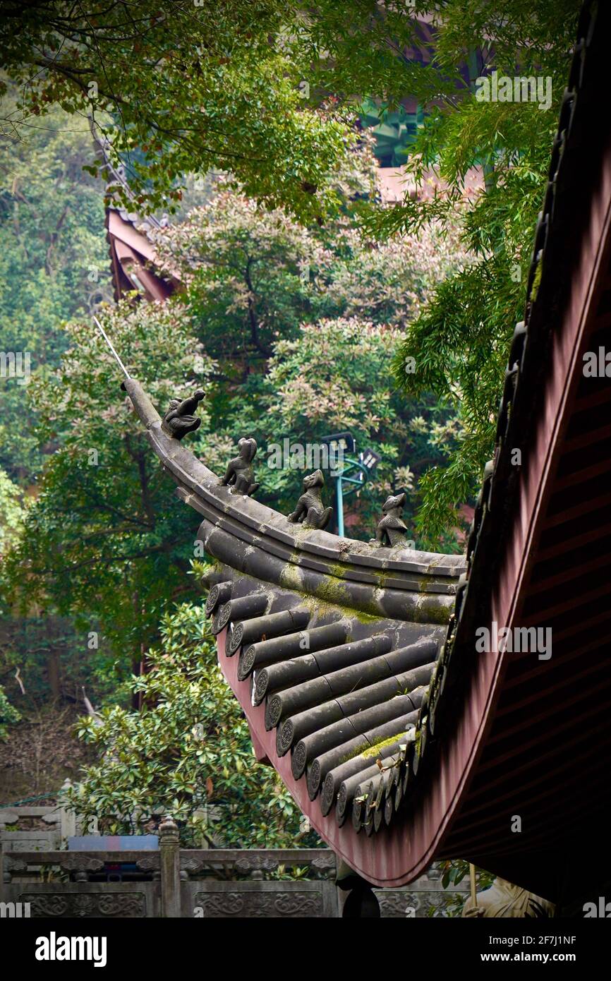 China temples hi-res stock photography and images - Alamy