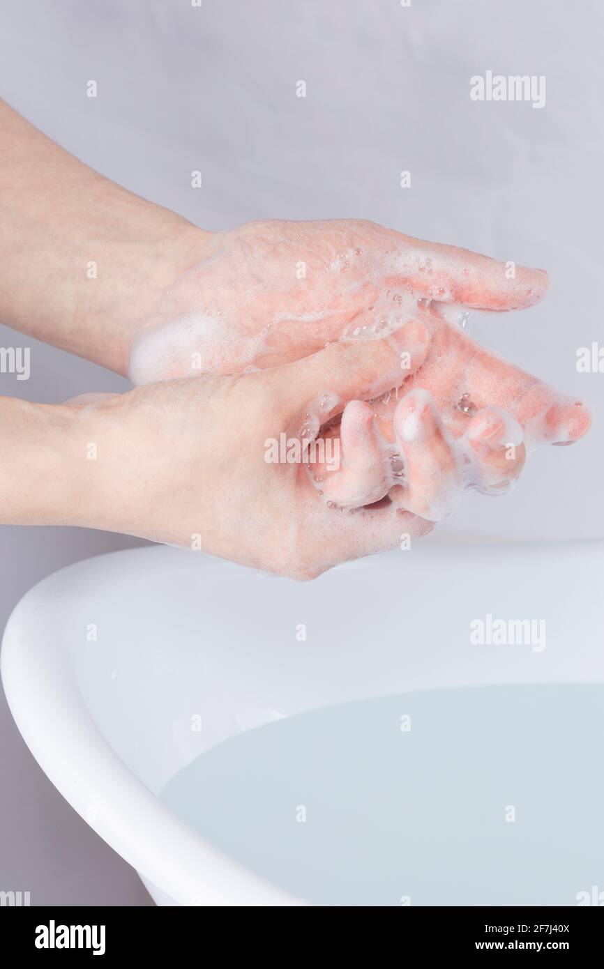 how to wash hands, white background Stock Photo - Alamy