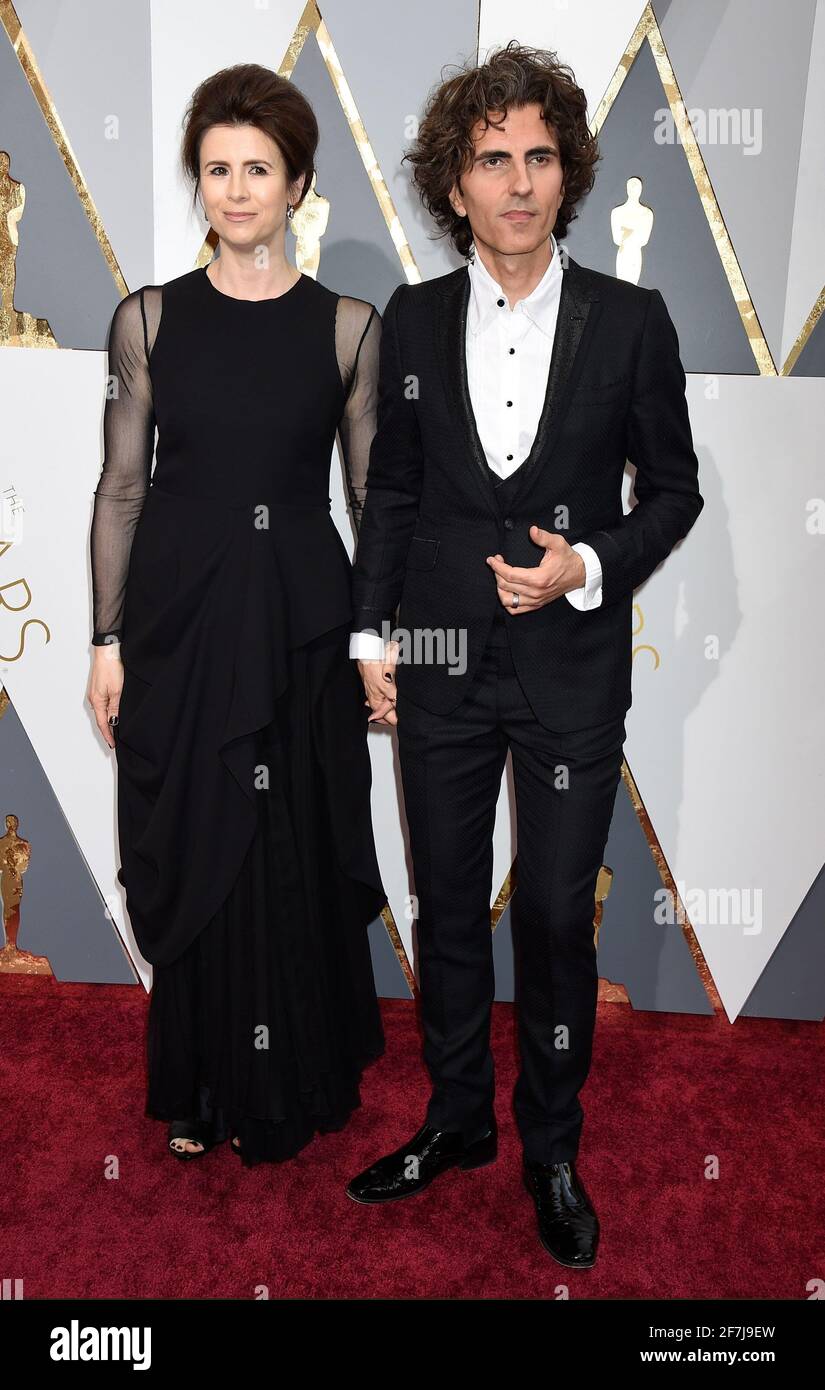 Hilary moccio hi-res stock photography and images - Alamy