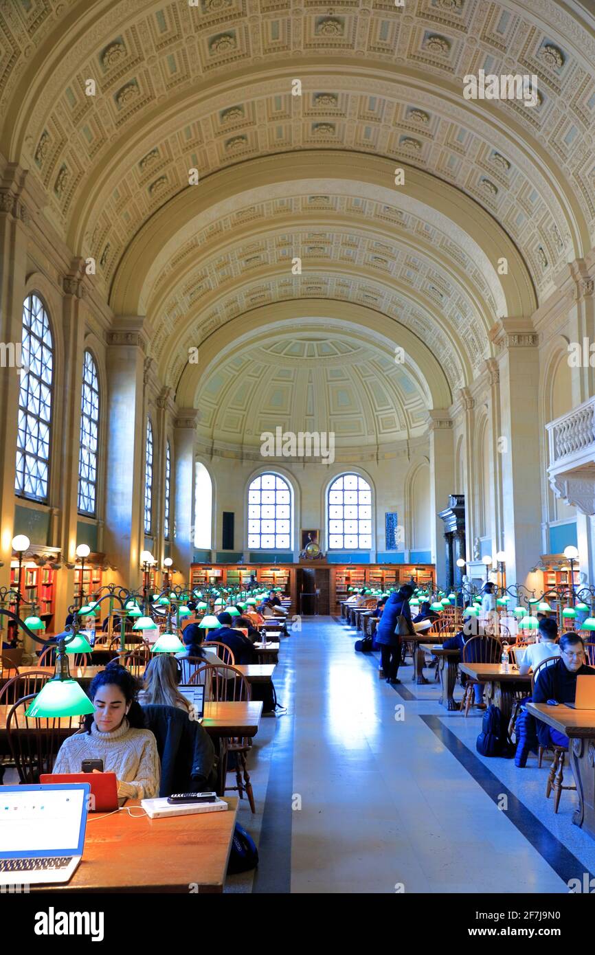 Lamp of learning statue hi-res stock photography and images - Alamy